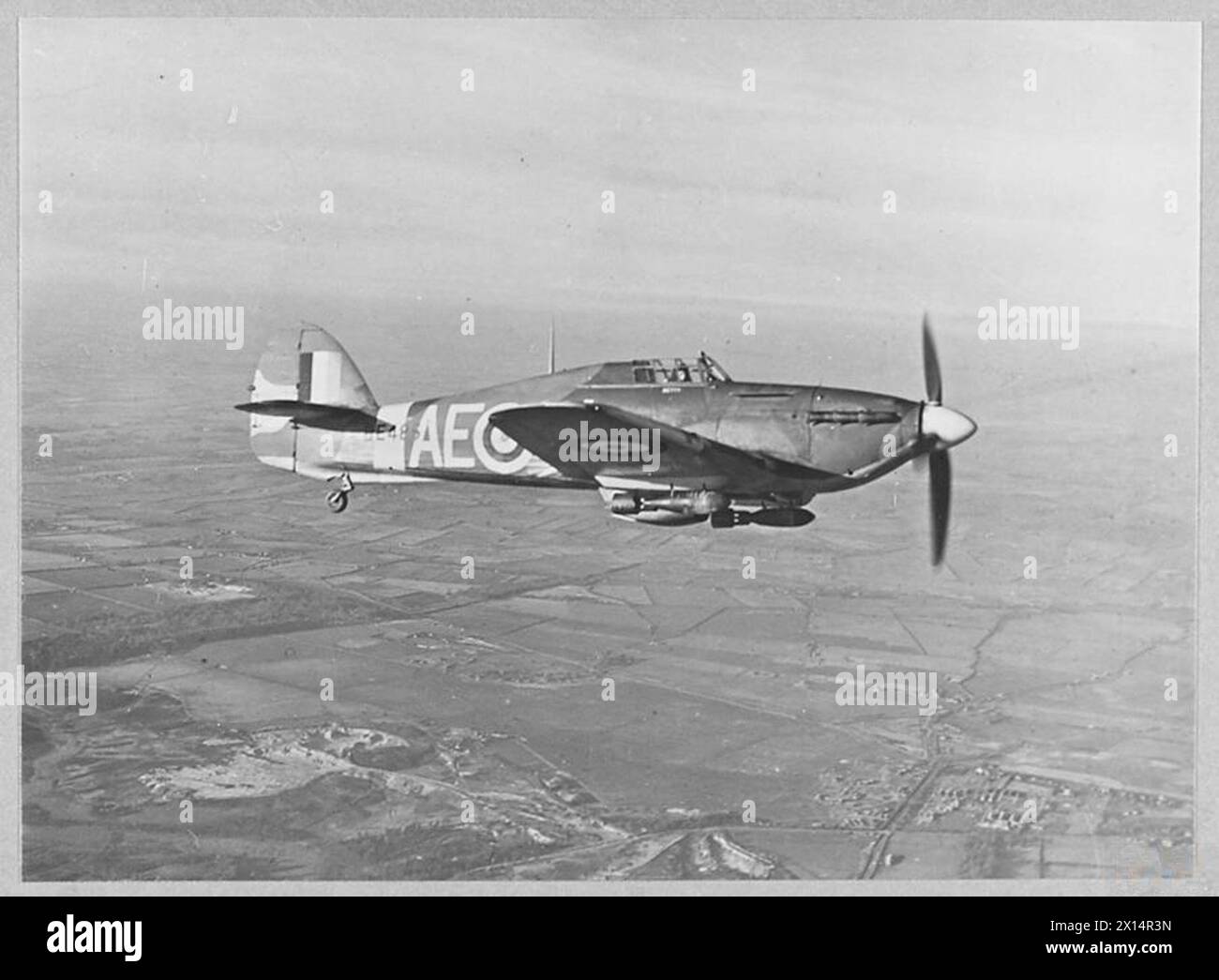 HURRICANE (HAWKER) MARK IIB - Rolls-Royce XX engine. No. 402 Squadron RCAF Stock Photo - Alamy