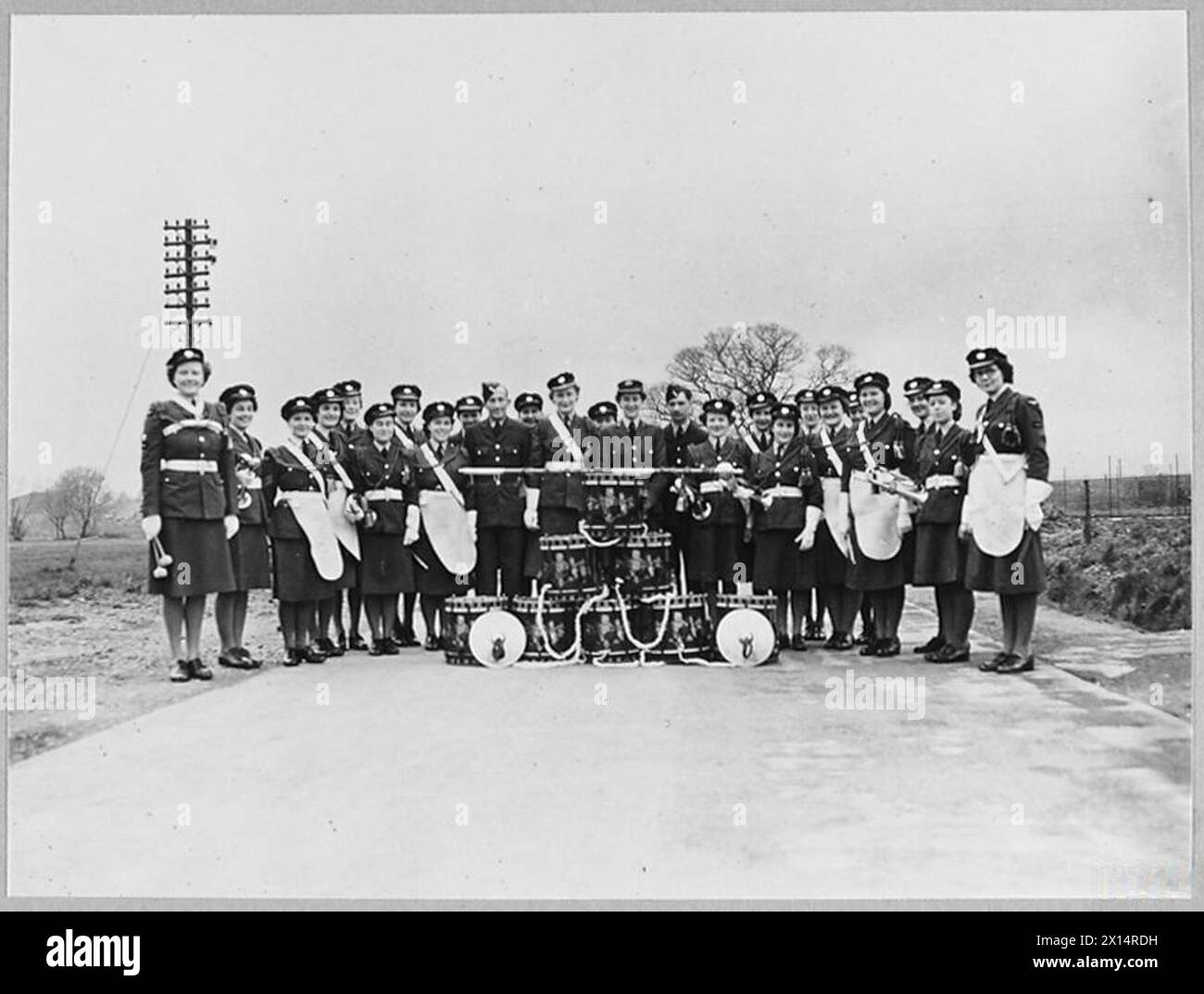 Raf maintenance unit hi-res stock photography and images - Alamy