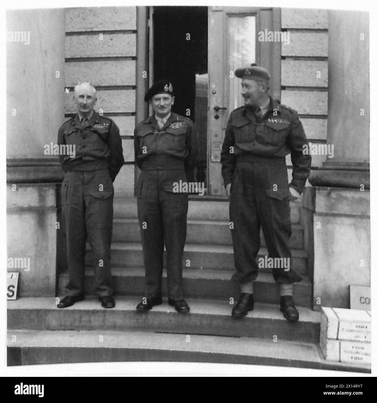 FIELD MARSHAL MONTGOMERY VISITS HAMBURG - The C-in-C with Lieutenant ...