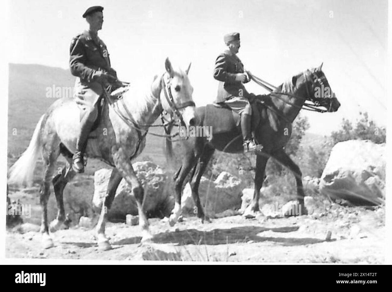 ITALY : FIFTH ARMY GOUMS HONOUR BRITISH DEAD - Lieut. General Sir ...