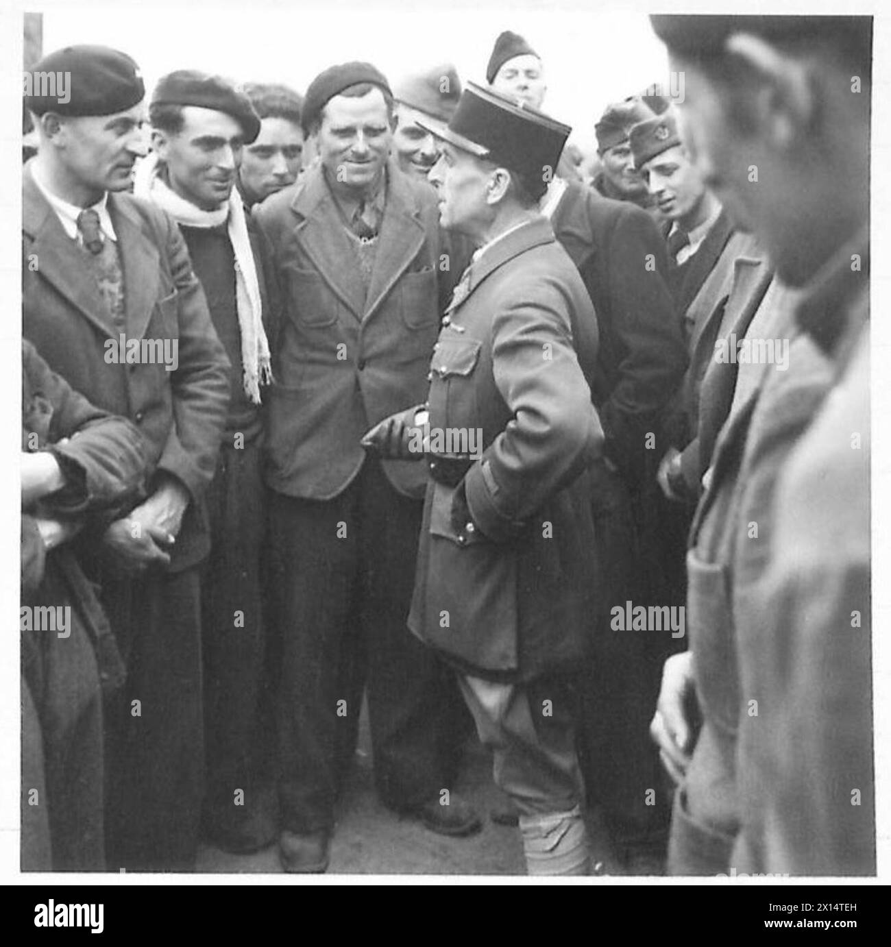 BRITISH MILITARY GOVERNMENT CENTRE FOR LIBERATED P.O.Ws. - A French ...