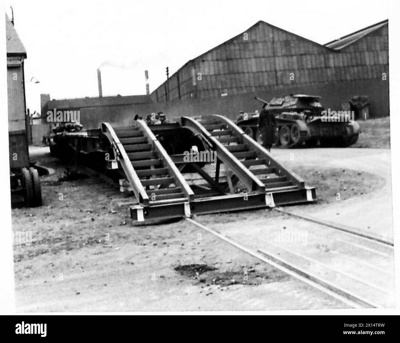 RAMP AND LADDER WAGON - A 50 ton ramp ladder , British Army Stock Photo ...