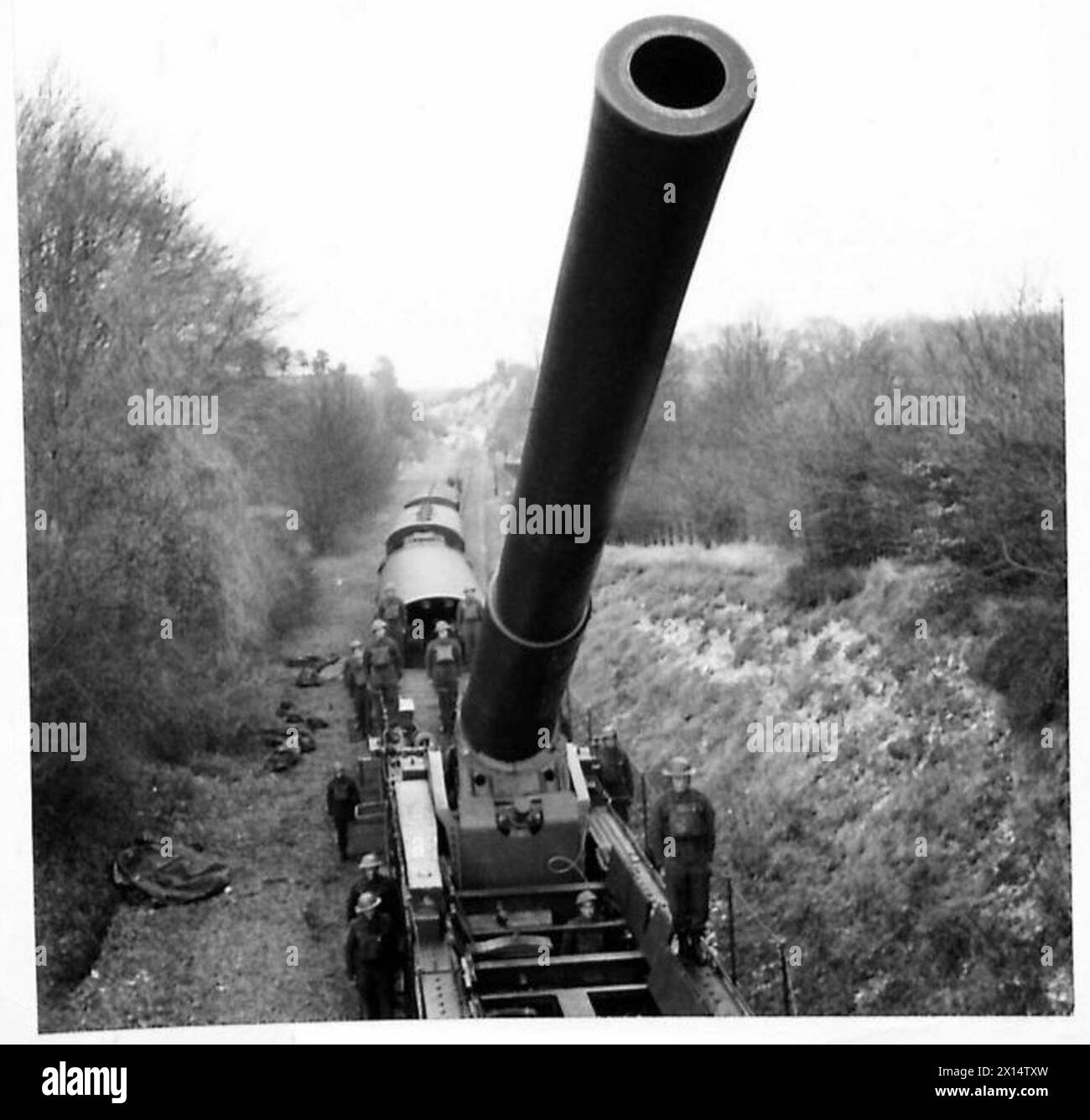 Artillery installations hi-res stock photography and images - Alamy