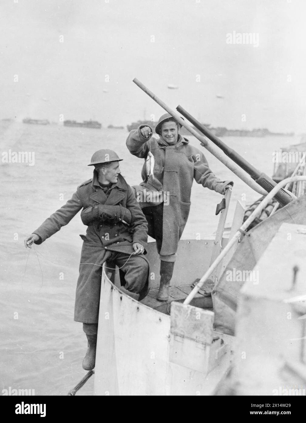 Marines landing on normandy coast hi-res stock photography and images ...