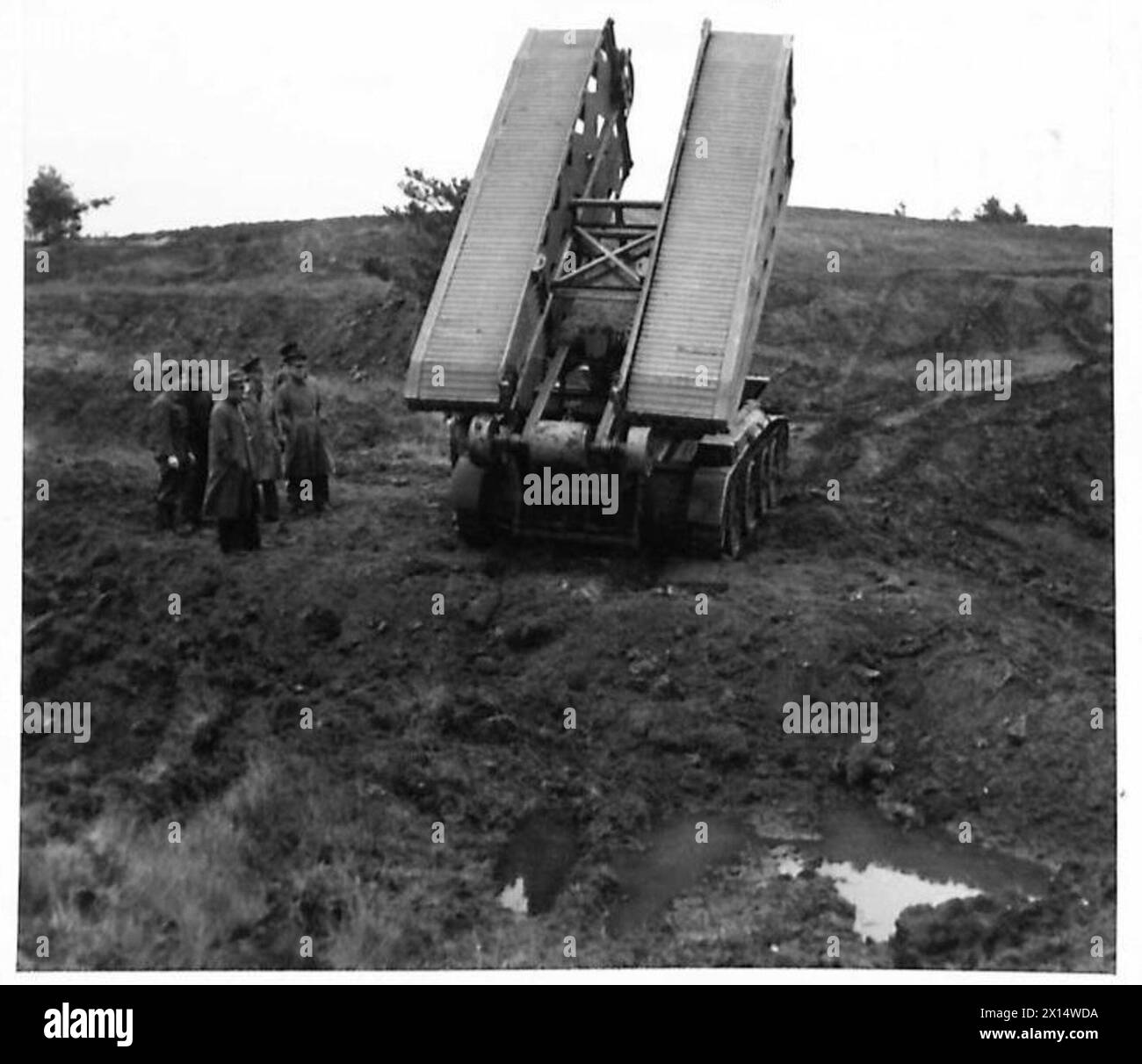 DEMONSTRATION OF FIGHTING VEHICLE PROVING ESTABLISHMENT - A Covenanter ...