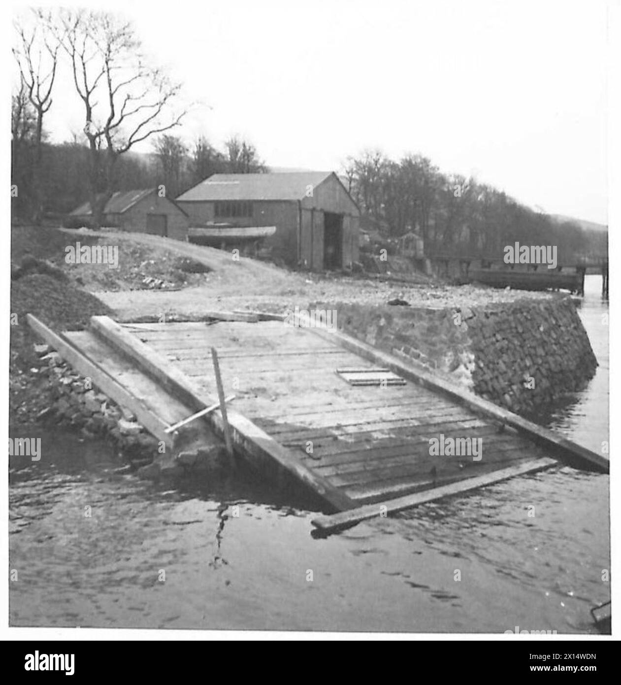 PORT CONSTRUCTION - Faslane (Gareloch) British Army Stock Photo - Alamy