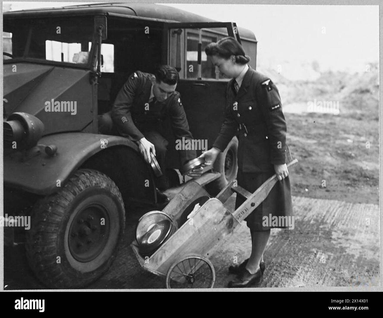 Royal air force film production unit hi-res stock photography and ...