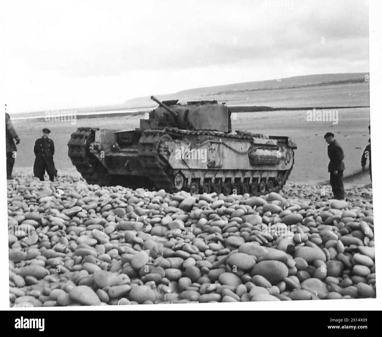 TANK EXPERIMENTS - , British Army Stock Photo - Alamy