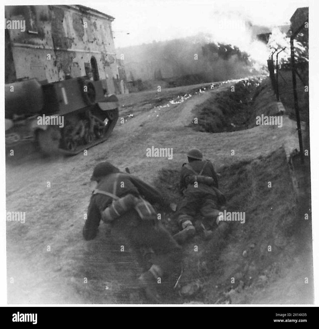 EIGHTH ARMY : PREPARATION FOR SPRING OFFENSIVE - Wasps (flame throwing ...