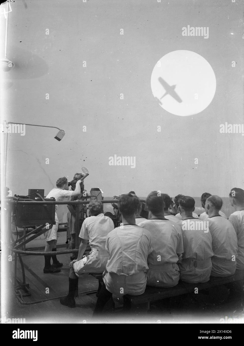 World war aircraft gunnery training hi-res stock photography and images ...