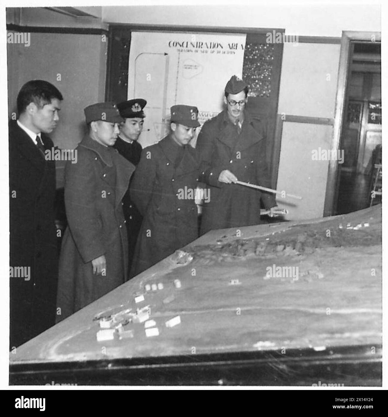 Chinese english school Cut Out Stock Images & Pictures - Alamy