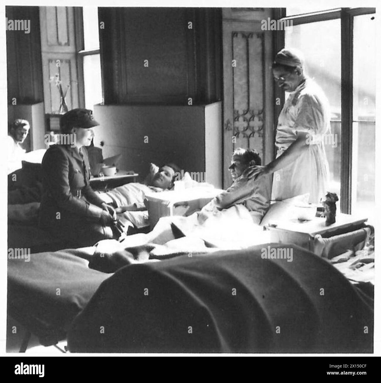 Diana Napier, section commander of the First Aid Nursing Yeomanry ...
