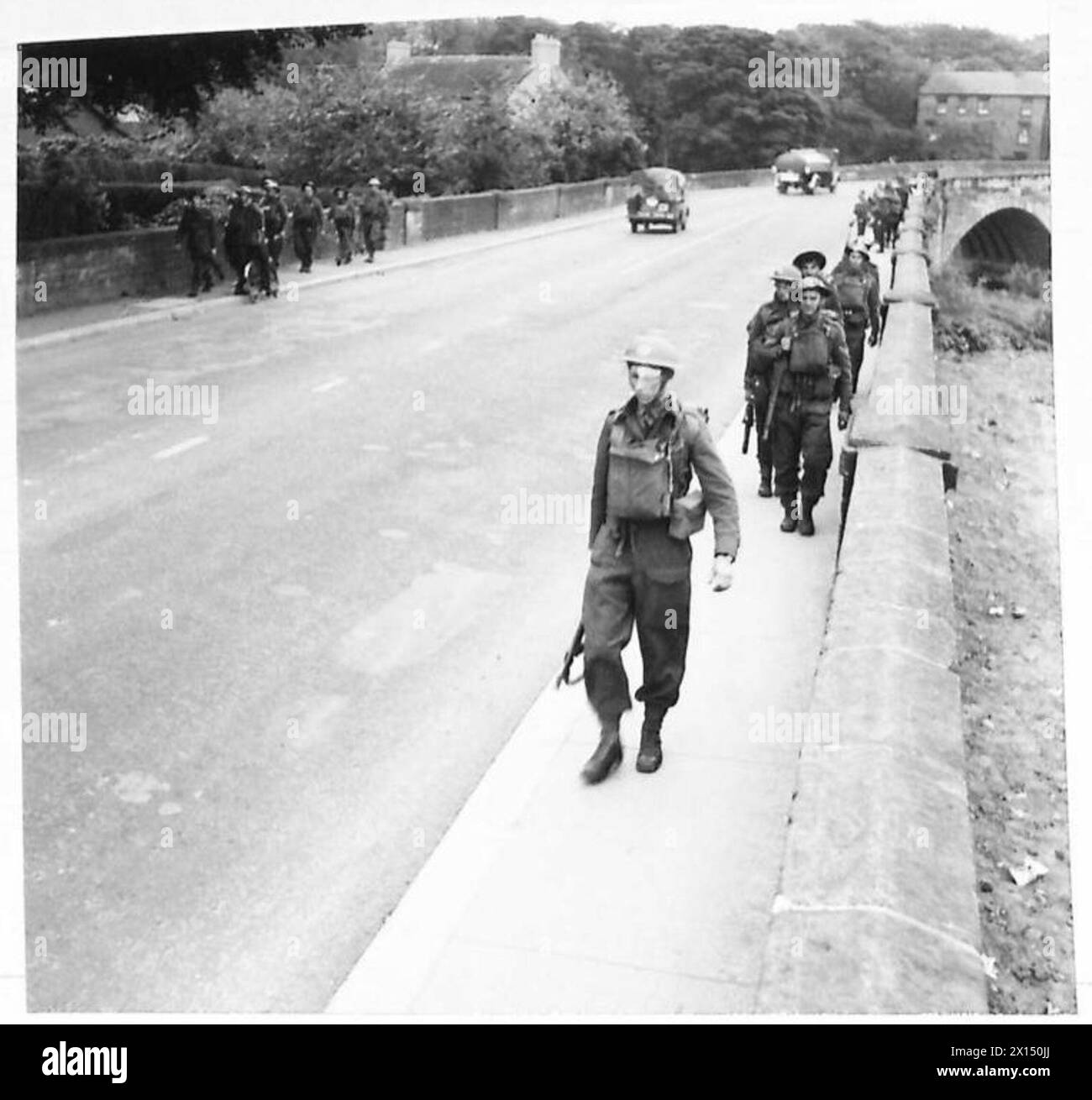 Consolidating positions hi-res stock photography and images - Alamy