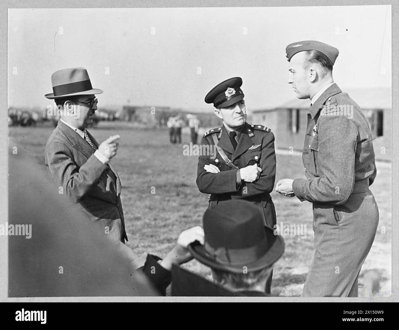 TURKISH JOURNALISTS AT R.A.F. FIGHTER STATION - For introduction see CH ...