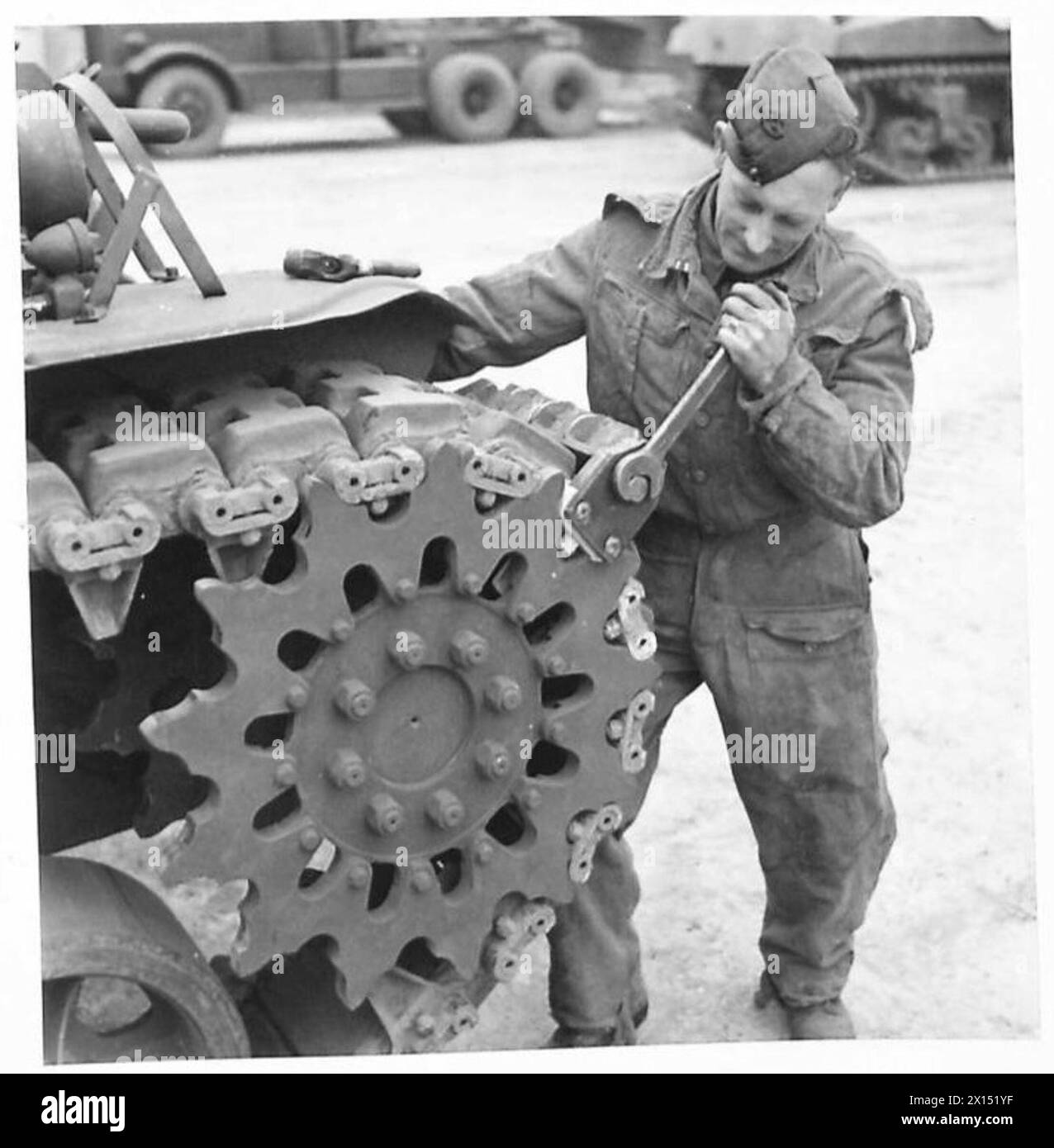 GENERAL GRANT TANK - Stages of connecting track grouser, twelve on each ...