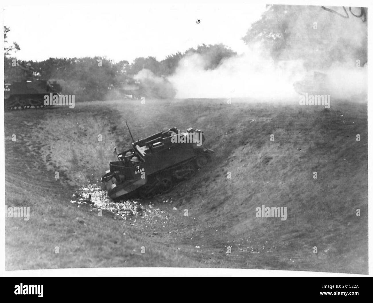THE GRENADIER GUARDS IN TRAINING - Battalion Bren Gun Carriers ...