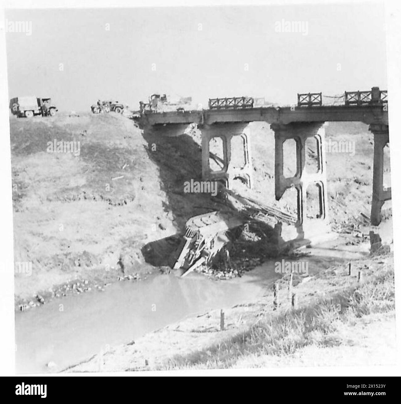 EIGHTH ARMY : FIGHTING OVER THE SANTERNO - A bridge over the river ...