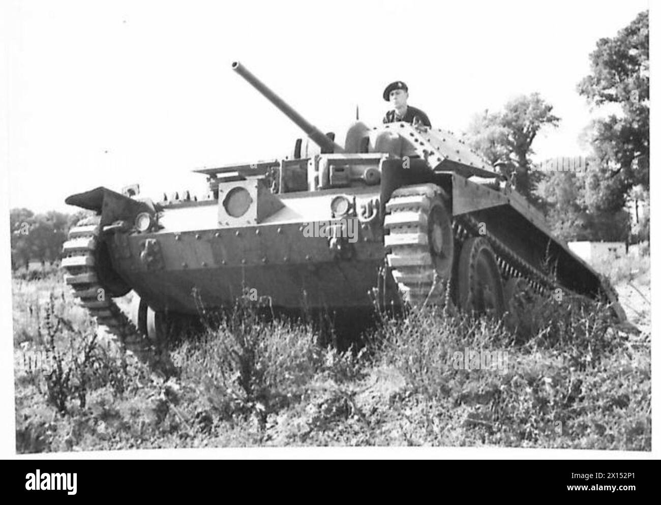 Armored battle tank Black and White Stock Photos & Images - Alamy