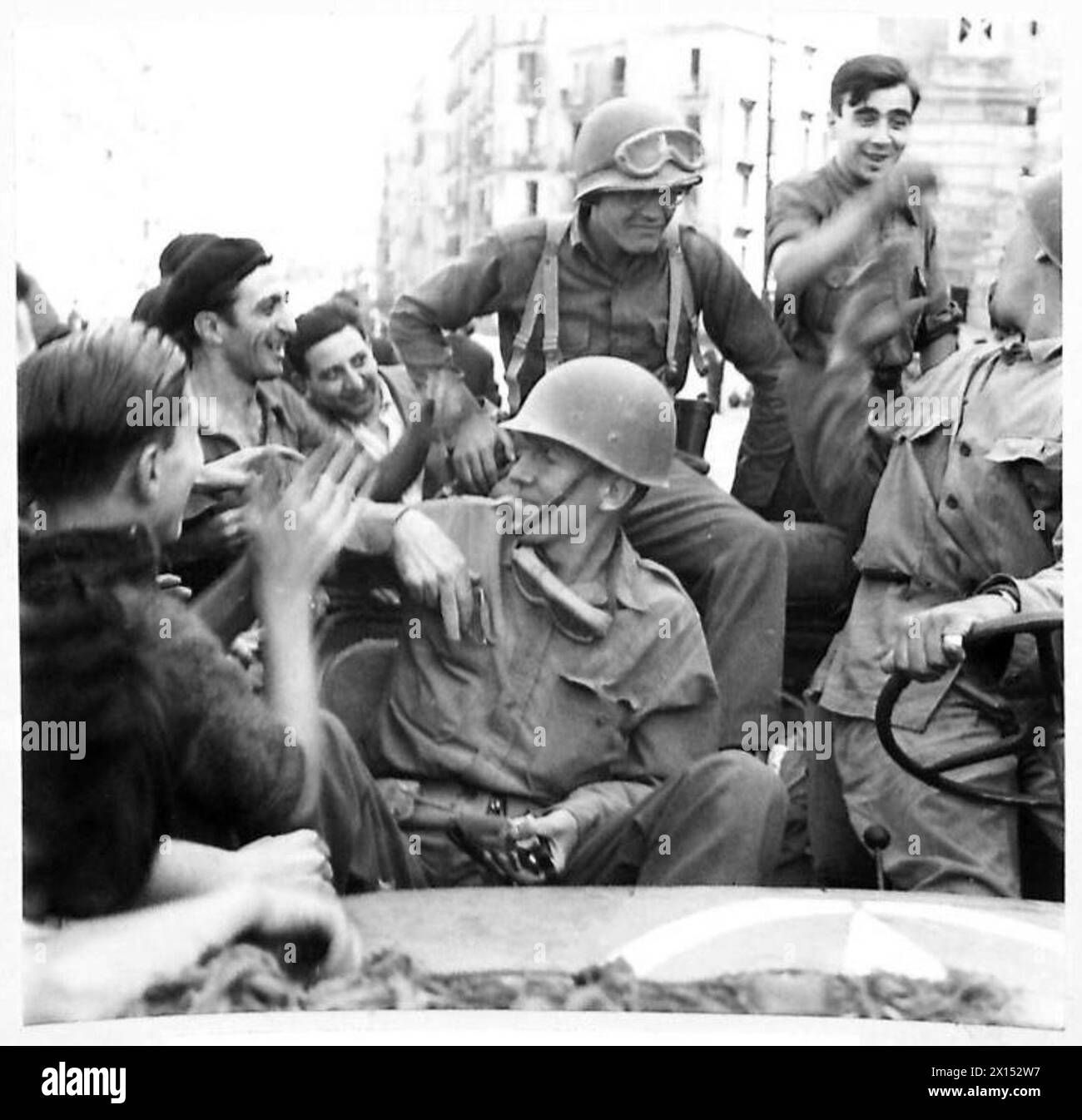 American Fifth Army troops enter Naples and are greeted ...