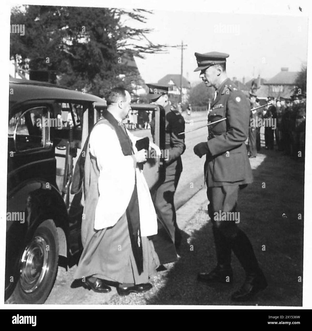 CHAPLAIN-GENERAL CONDUCTS CHURCH SERVICE - The Chaplain-General is met ...