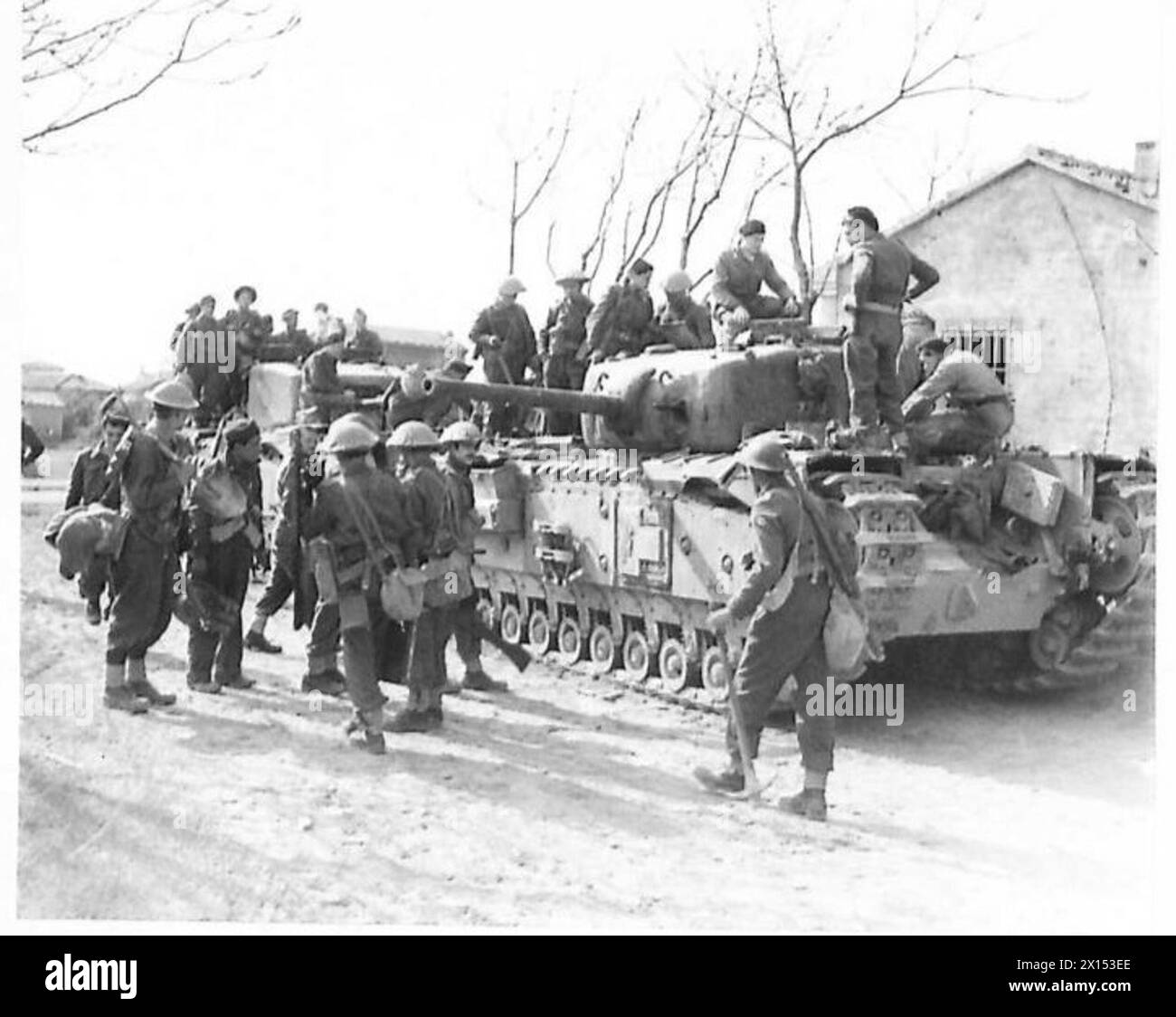 British army vehicles line hi-res stock photography and images - Alamy
