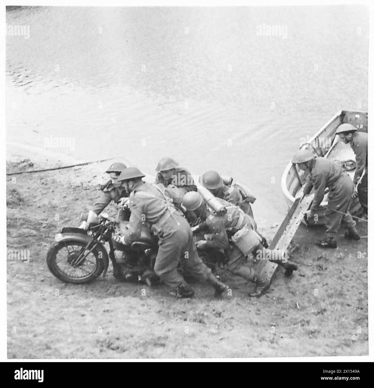 Assault river crossing Cut Out Stock Images & Pictures - Alamy