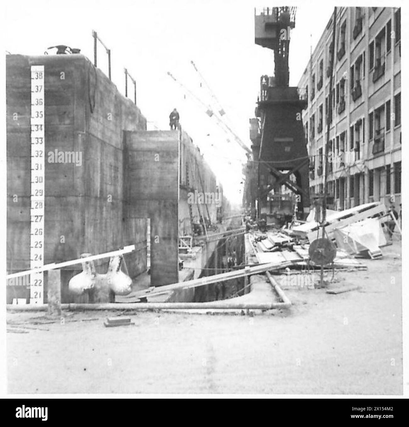 SPECIAL ASSIGNMENT FOR TN. 5 - Photographs of Phoenix craft at Surrey Docks British Army Stock ...