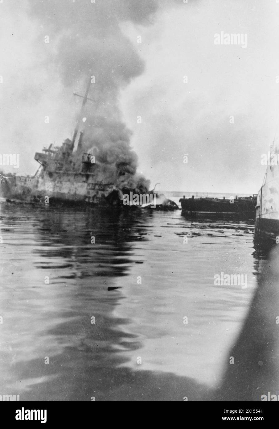 Hms walney hi-res stock photography and images - Alamy