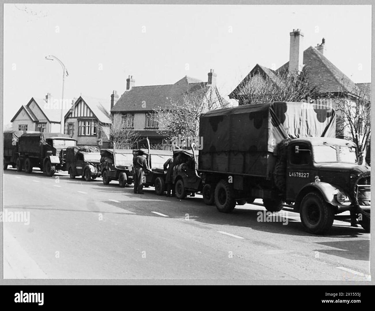 AN R.A.F. MOBILE UNIT IN ENGLAND - An R.A.F. Mobile Unit on the move in ...