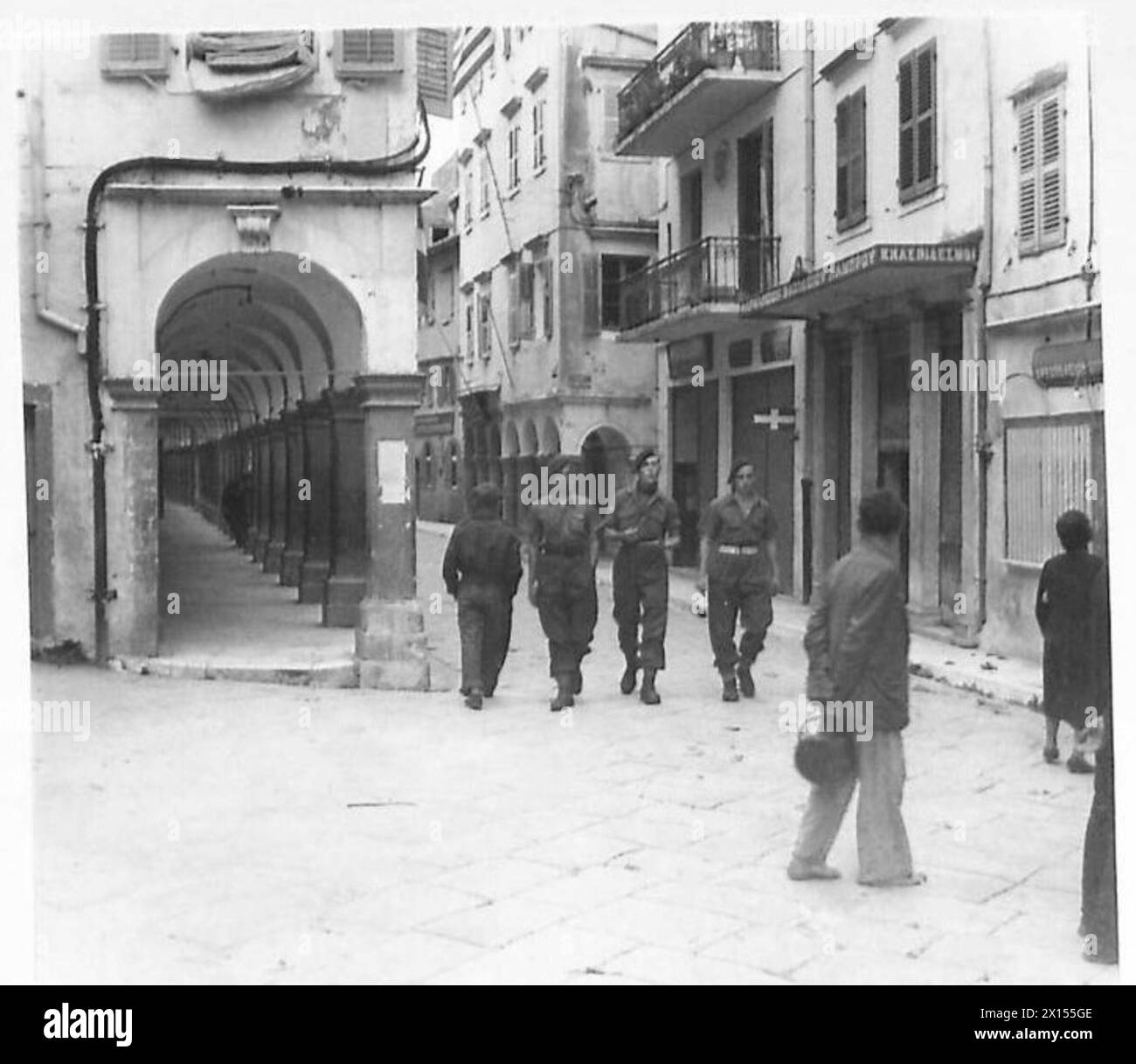THE BRITISH ARMY IN NORTH AFRICA, SICILY, ITALY, THE BALKANS AND ...