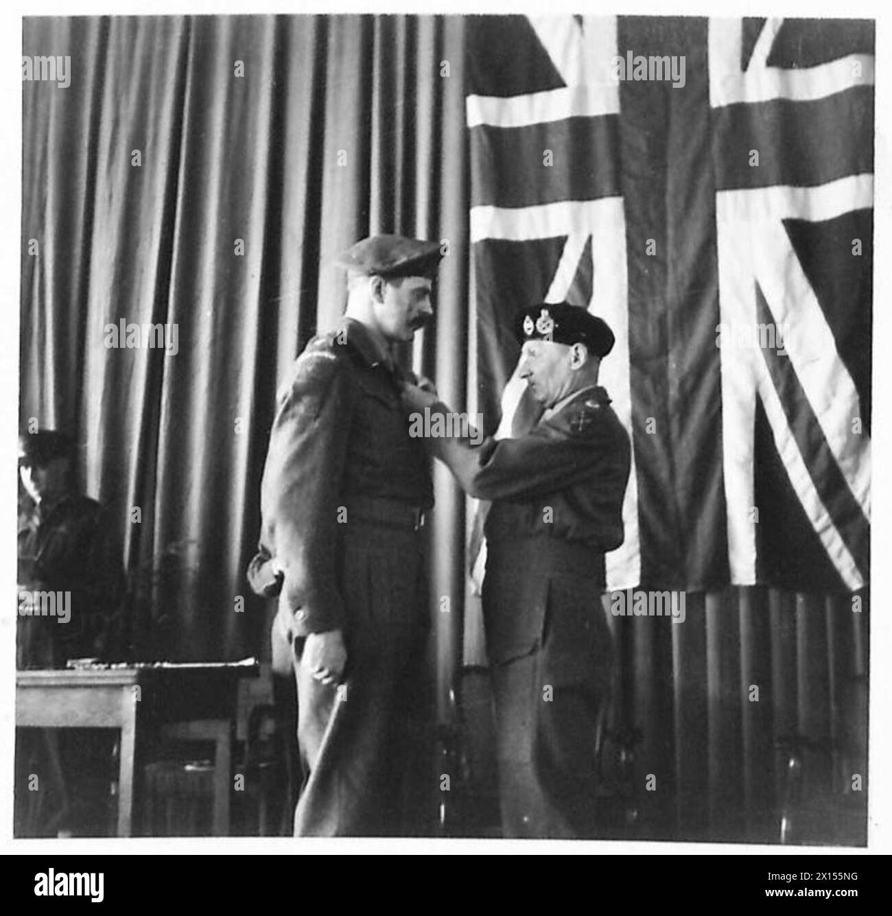 Lieutenant colonel british army Black and White Stock Photos & Images ...