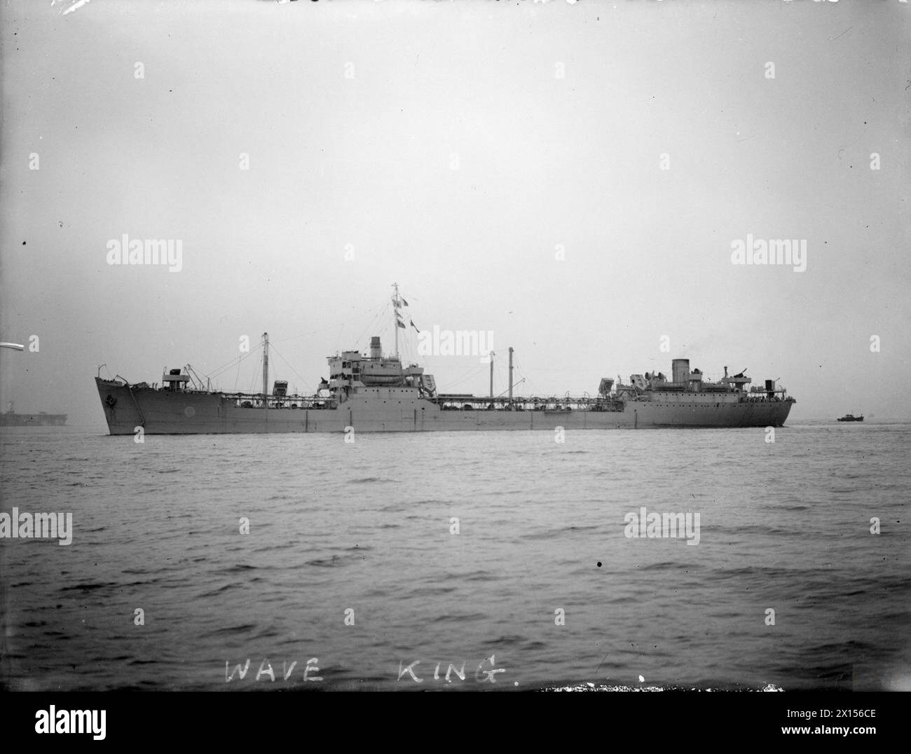 THE ROYAL FLEET AUXILIARY TANKER, WAVE KING. 3 AUGUST 1944, GREENOCK ...