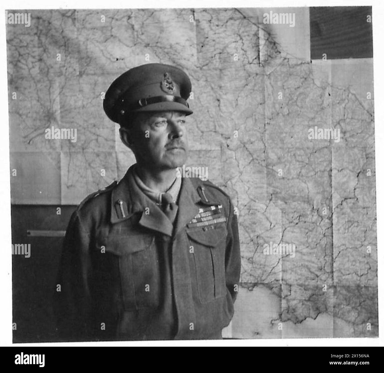 Operational command and control Black and White Stock Photos & Images ...