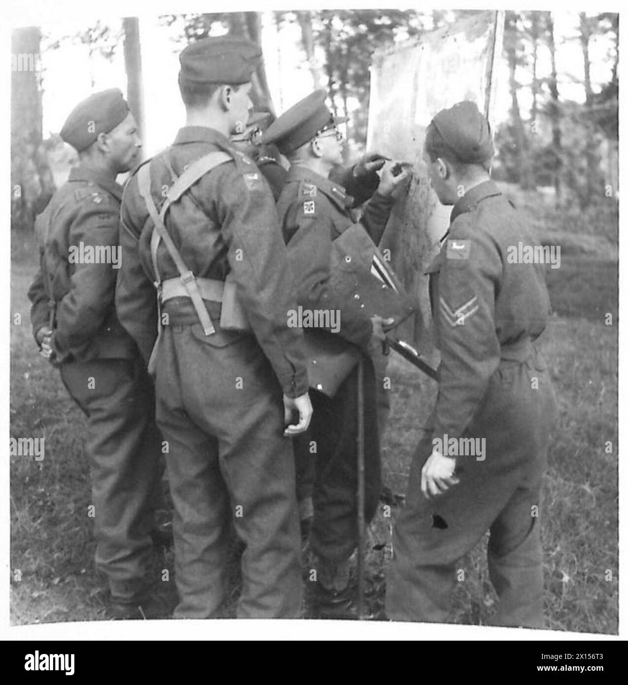 SENIOR OFFICERS AT A CORPS EXERCISE IN NORTHERN IRELAND - Left to right ...
