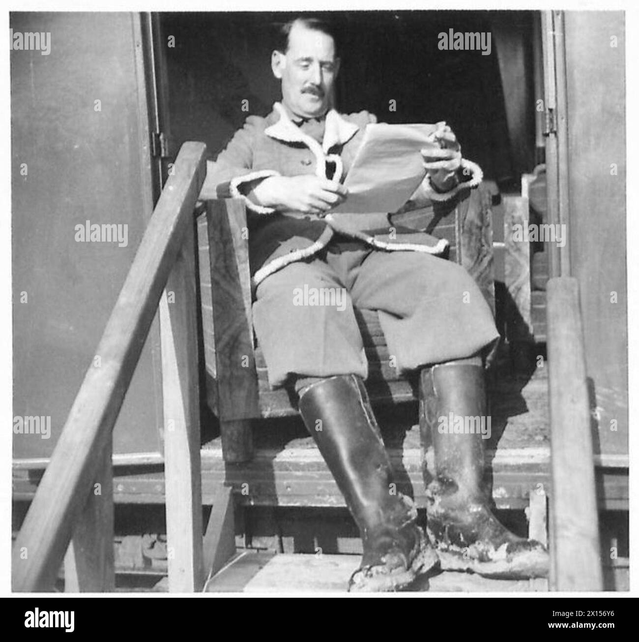 NEW PICTURES OF THE 8TH ARMY COMMANDER - General Sir Oliver Leese ...