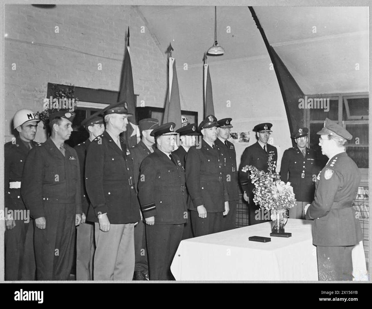 AIR VICE MARSHAL HOLLINGHURST RECEIVES AMERICAN D.F.C. - Air Vice ...