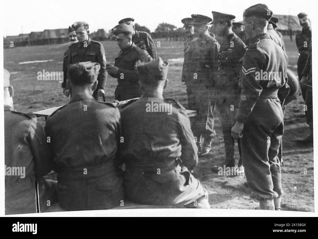 Majesty hand Black and White Stock Photos & Images - Alamy