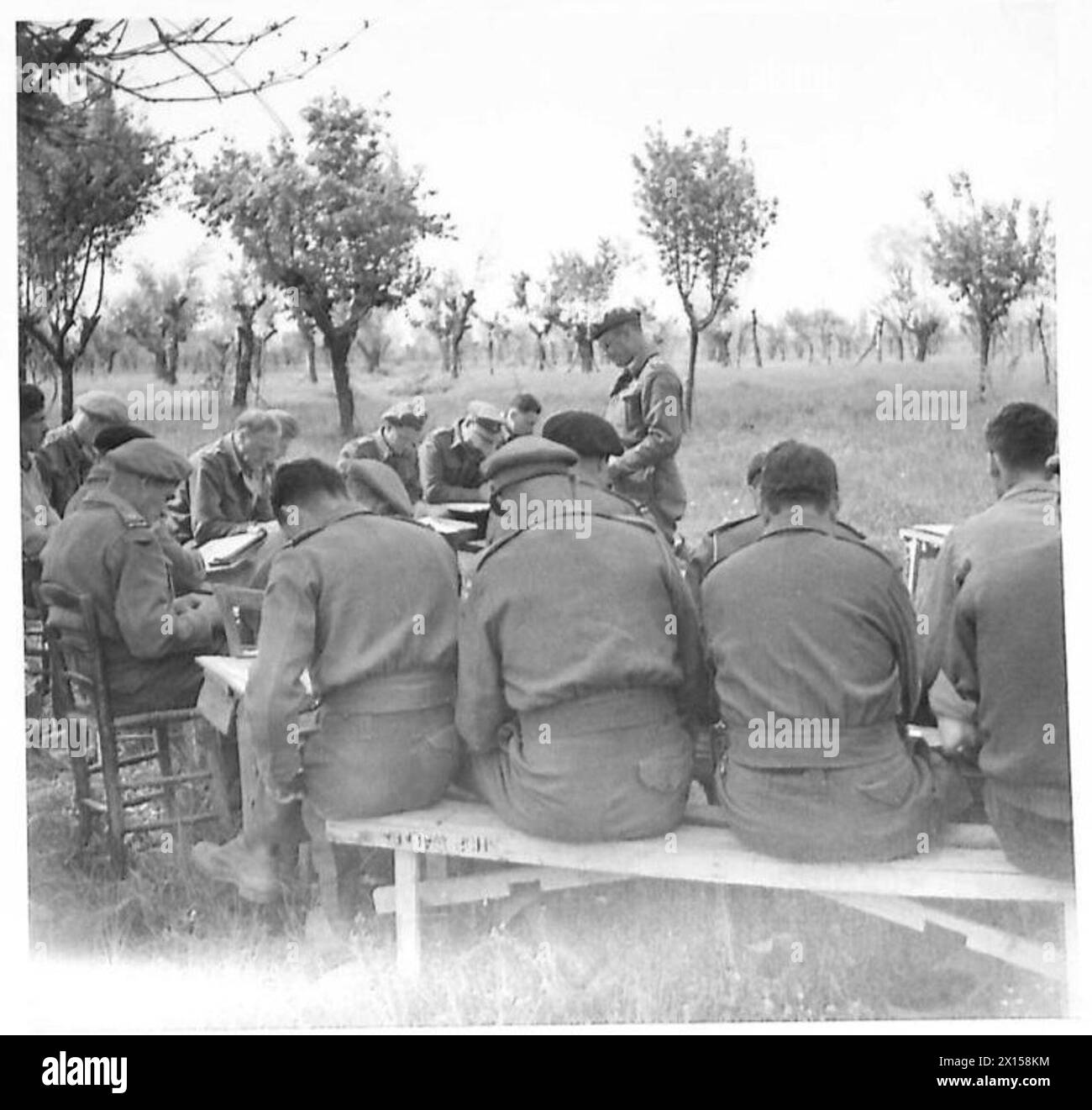 EIGHTH ARMY ADVANCE - Brigadier W.G. Gentry, DS0., Commander 9th New ...