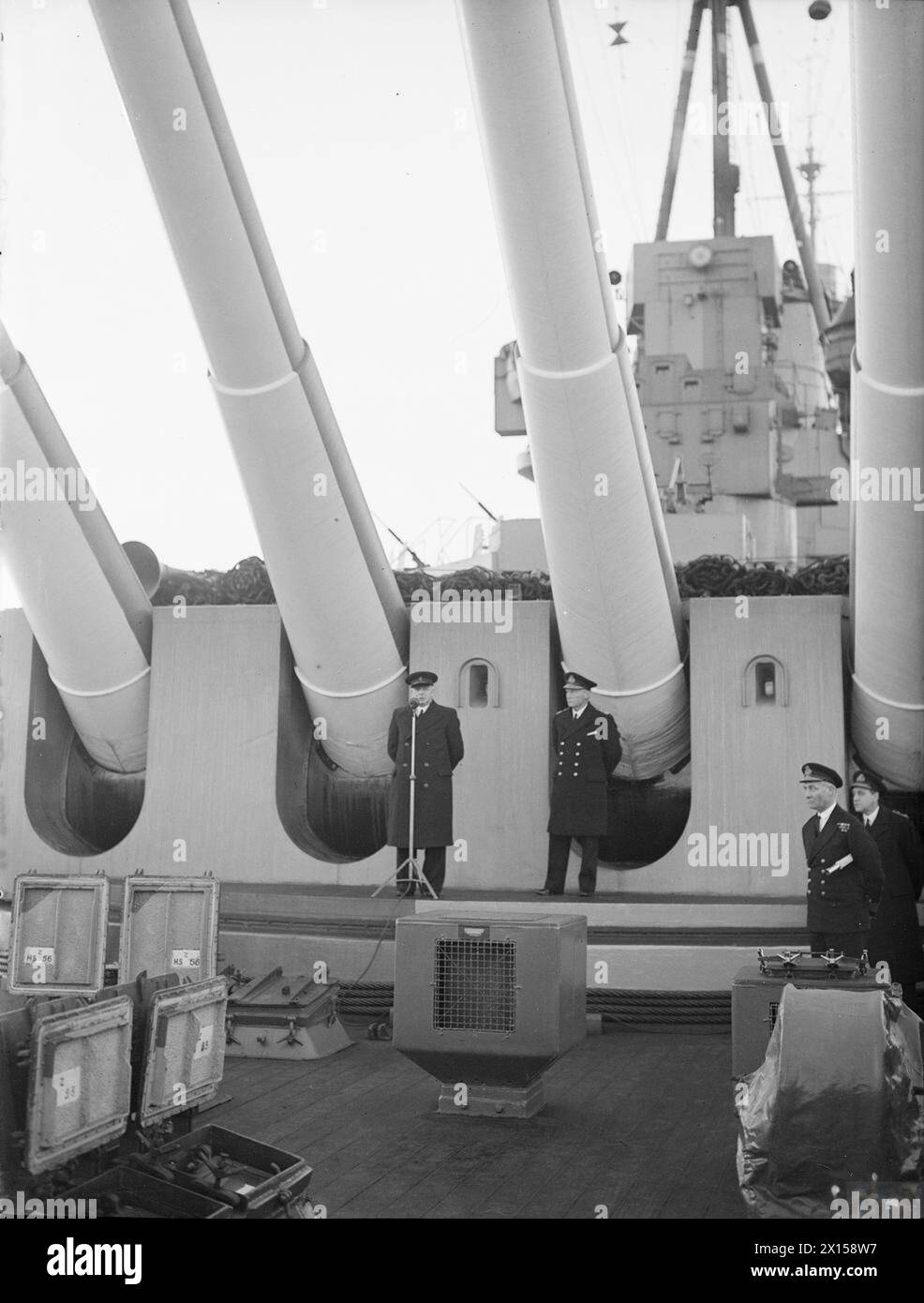 FIRST LORD VISITS HOME FLEET. 15 JANUARY 1943, SCAPA FLOW, MR A V ...