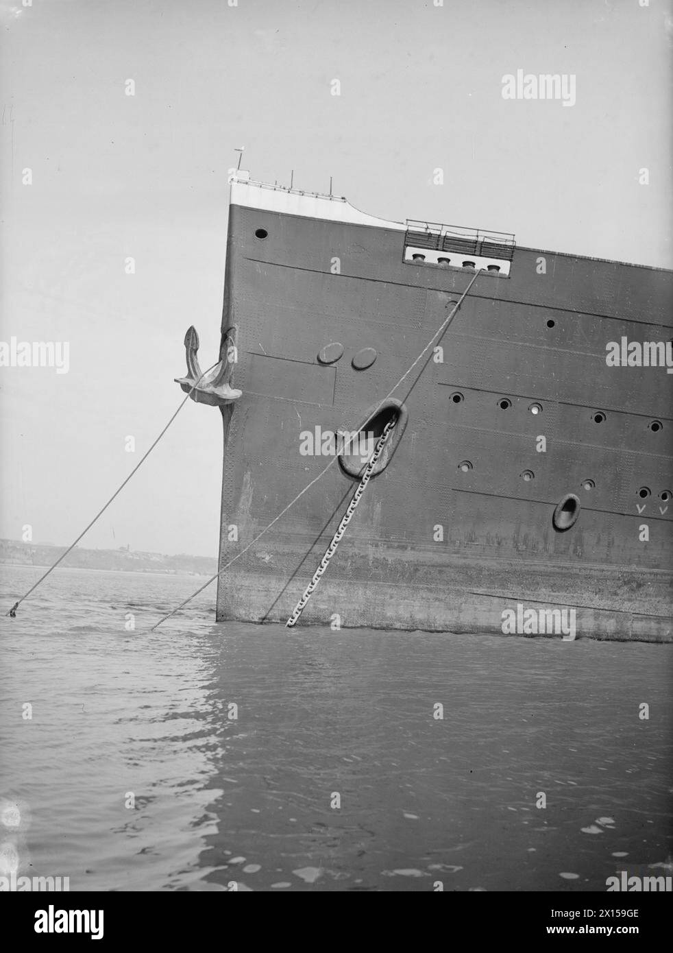 SALVAGING HMS CALEDONIA, FORMERLY SS MAJESTIC FROM FIRTH OF FORTH. 3 ...