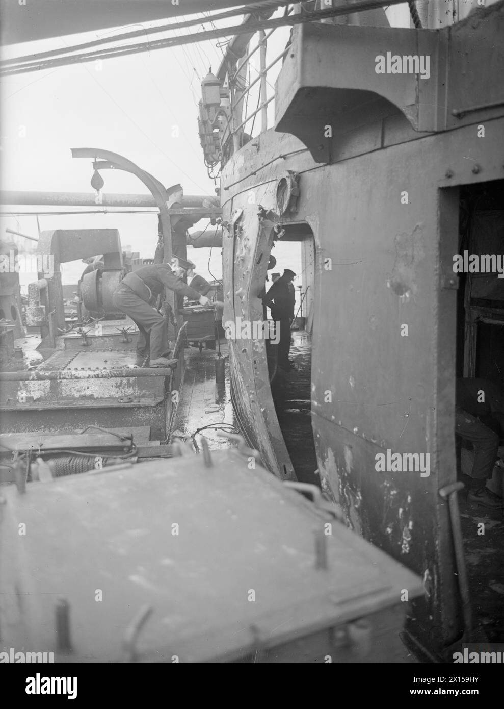 HMS BULOLO DIVE-BOMBED. 9 JUNE 1944, OFF THE FRENCH COAST. - Damage to ...