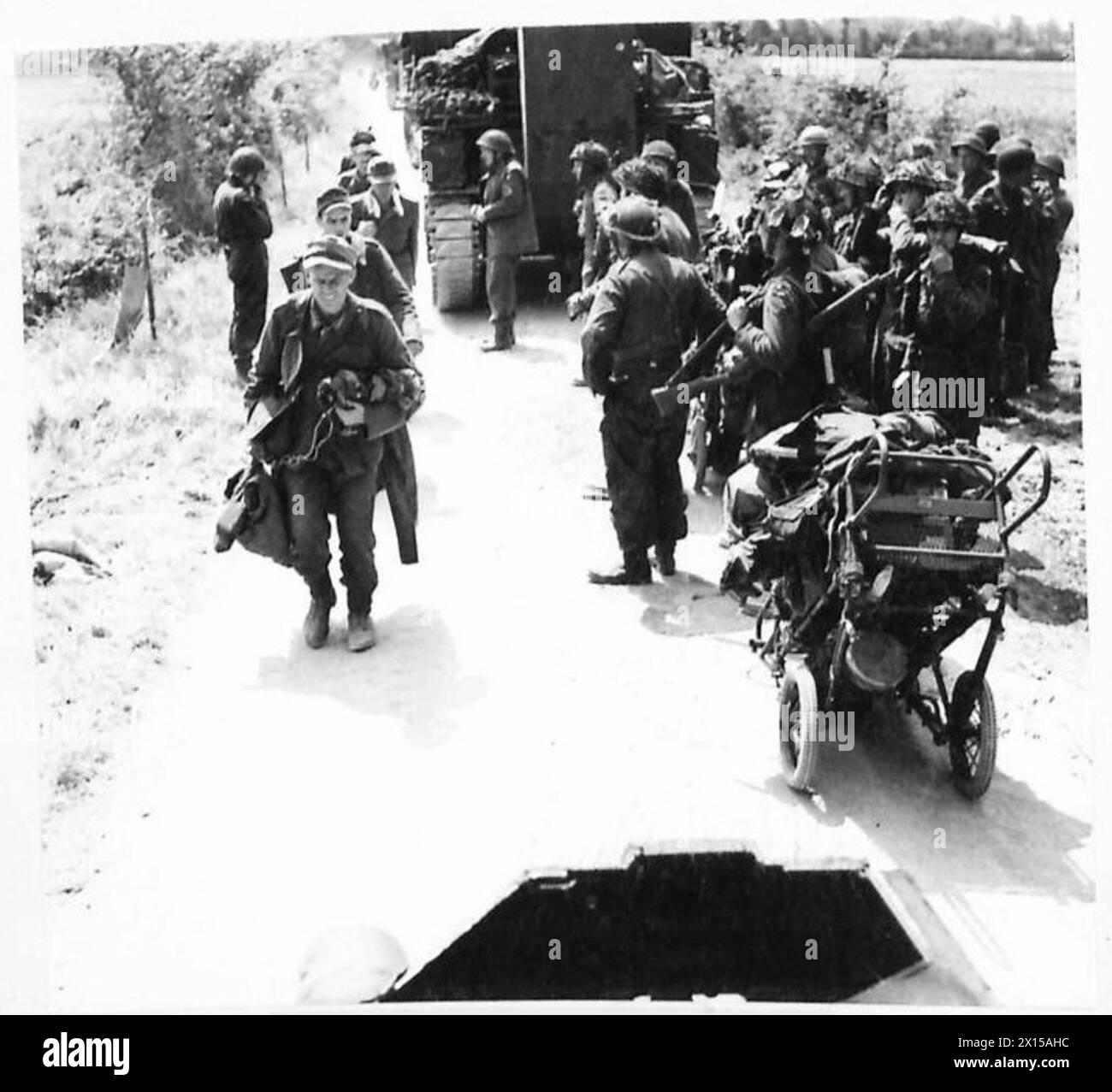 D-DAY - BRITISH FORCES DURING THE INVASION OF NORMANDY 6 JUNE 1944 ...