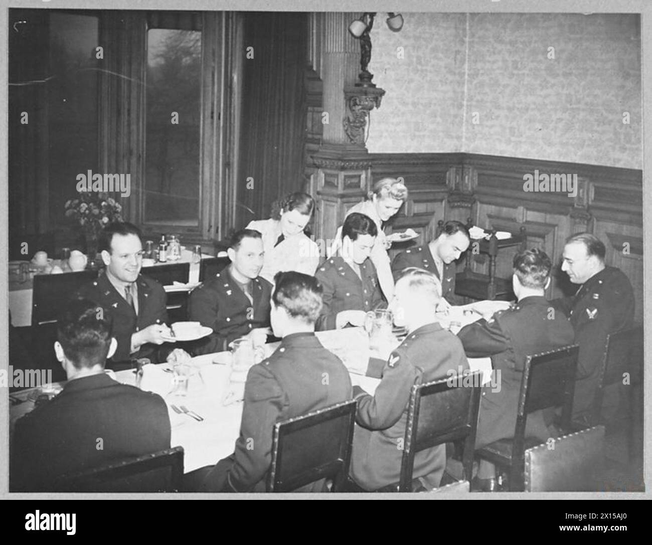 U.S.-BRITISH RECIPROCAL AID : R.A.F., W.A.A.F., and U.S.A.A.F ...