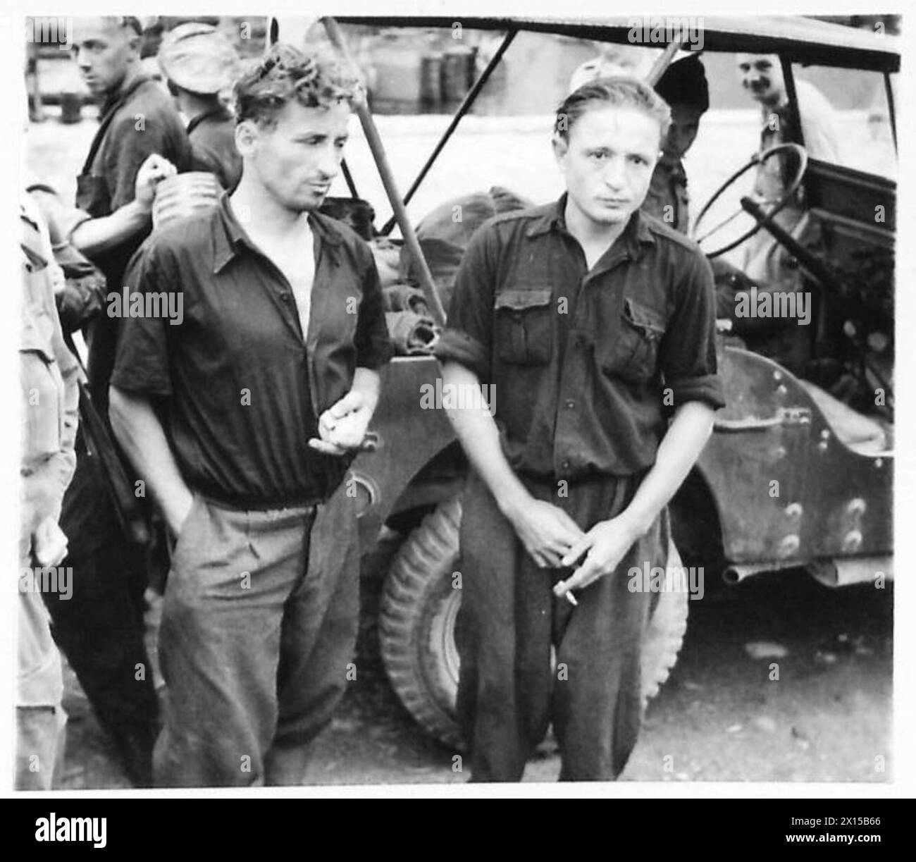 ITALY : COMMANDO RAID ON ISLE OF CHERSO - Captured Italians waiting to ...