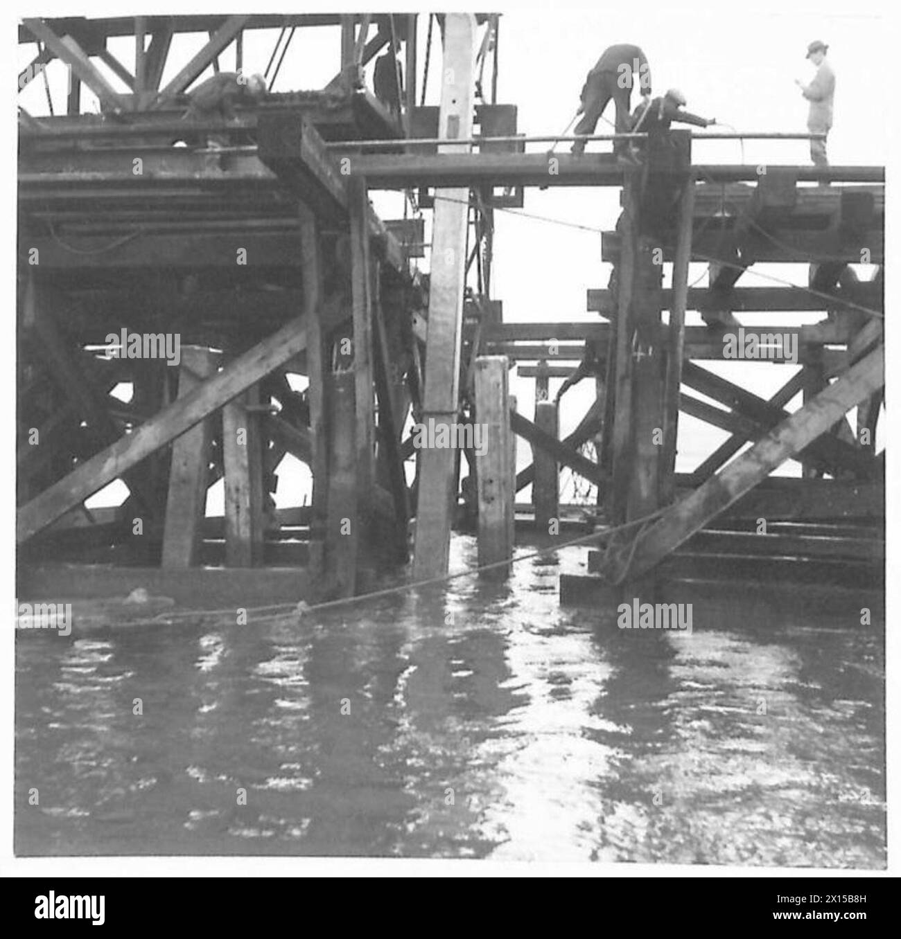 Pile driver Black and White Stock Photos & Images - Alamy