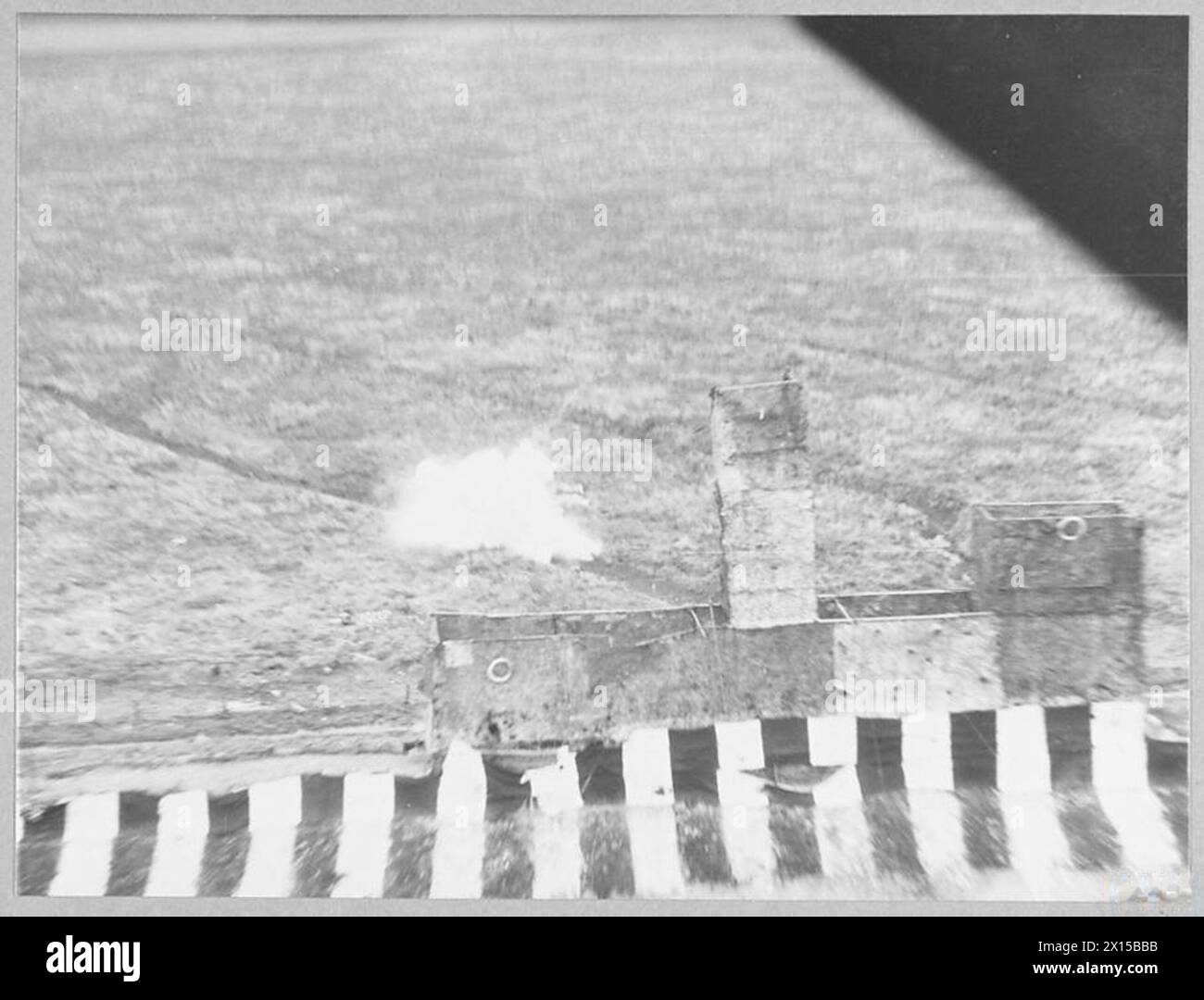 Squadron exercises hi-res stock photography and images - Alamy