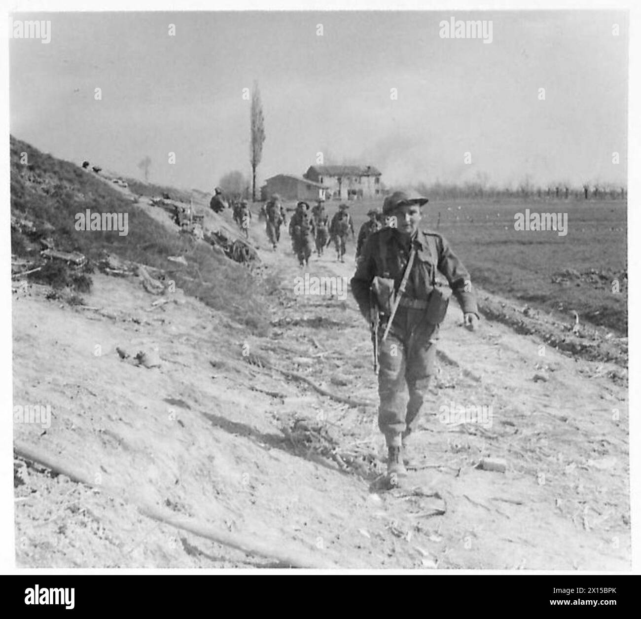 EIGHTH ARMY : JEWISH BRIGADE IN ACTION - Infantrymen of "B" Coy ...