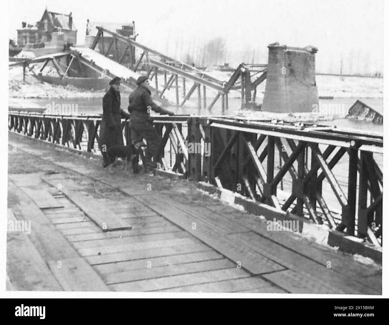 BRISTOL BRIDGE - The centre of the Bristol Bridge, showing the bridge ...