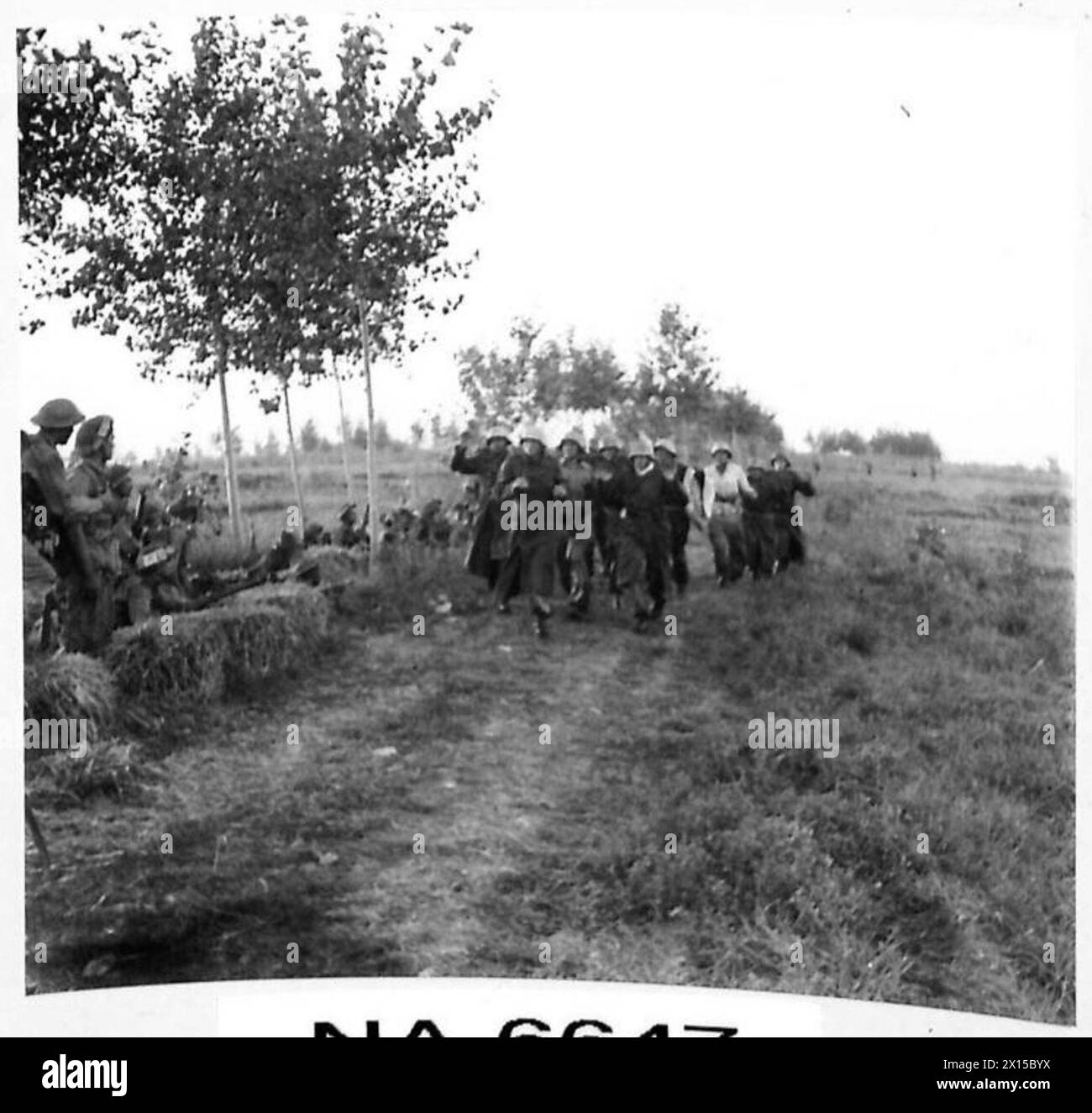 INVASION OF ITALY : NAPLES AREA FIFTH ARMY LANDS IN SALERNO BAY ...