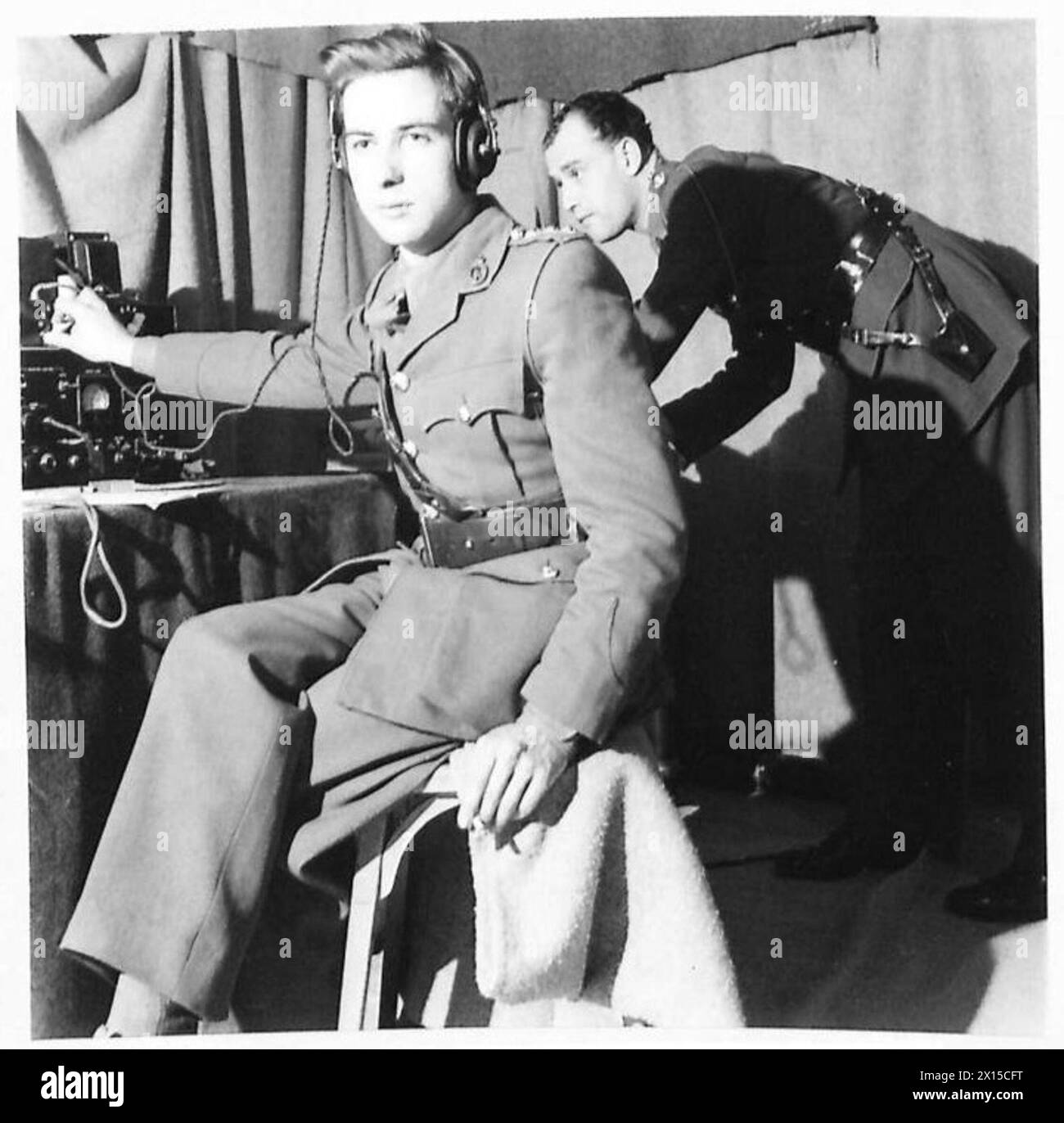 Experimental radio equipment hi-res stock photography and images - Alamy